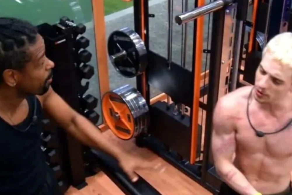 Juliano Floss desabafa no BBB26: 'Se andar com as pessoas erradas você ...